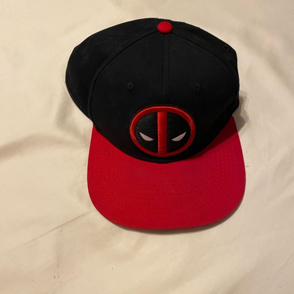 Accessories | Deadpool Hat Marvel Comics Ryan Reynolds Xmen Xforce Wade ...
